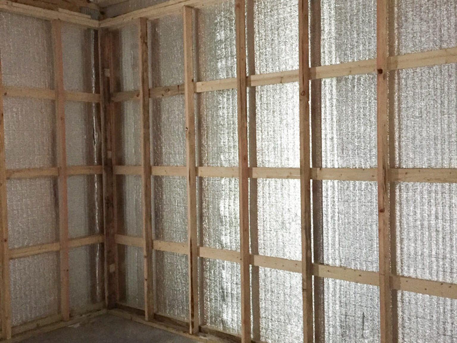 Wood Frame vs. Metal Frame Construction | Which One Wins?